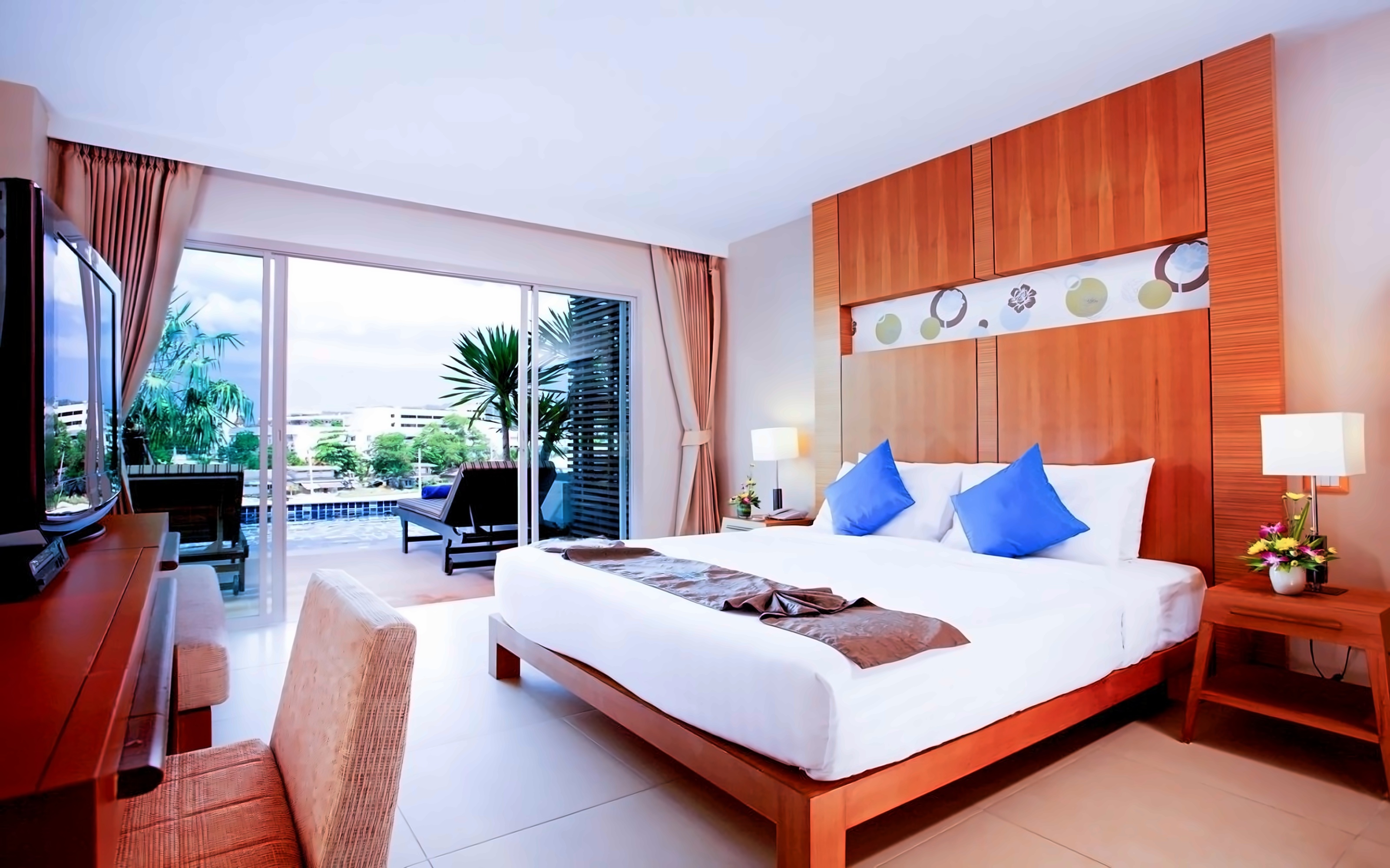 Andakira Hotel Patong Phuket Patong Таиланд photo, price for the ...