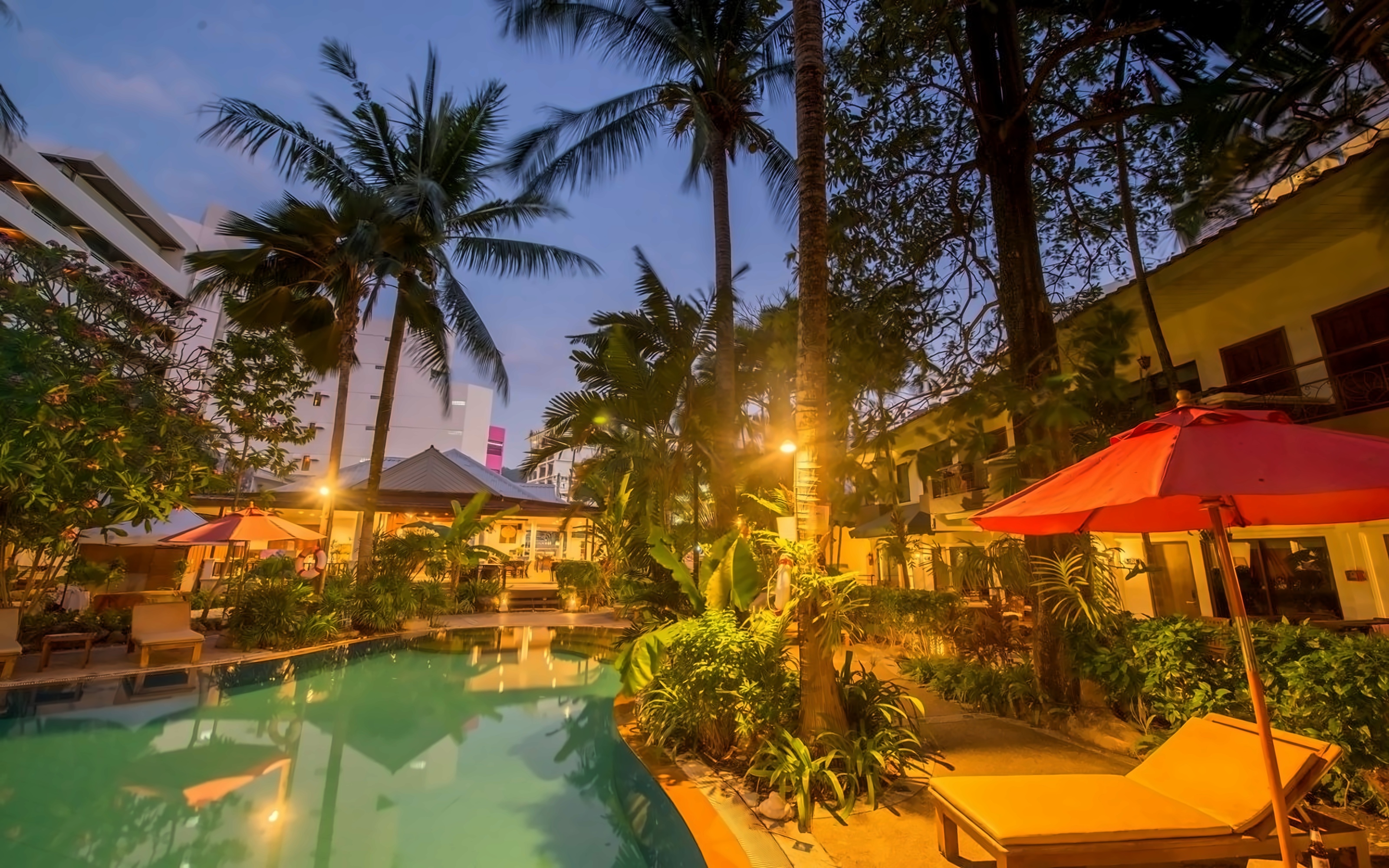 Viridian Patong Resort Phuket Patong Таиланд photo, price for the ...