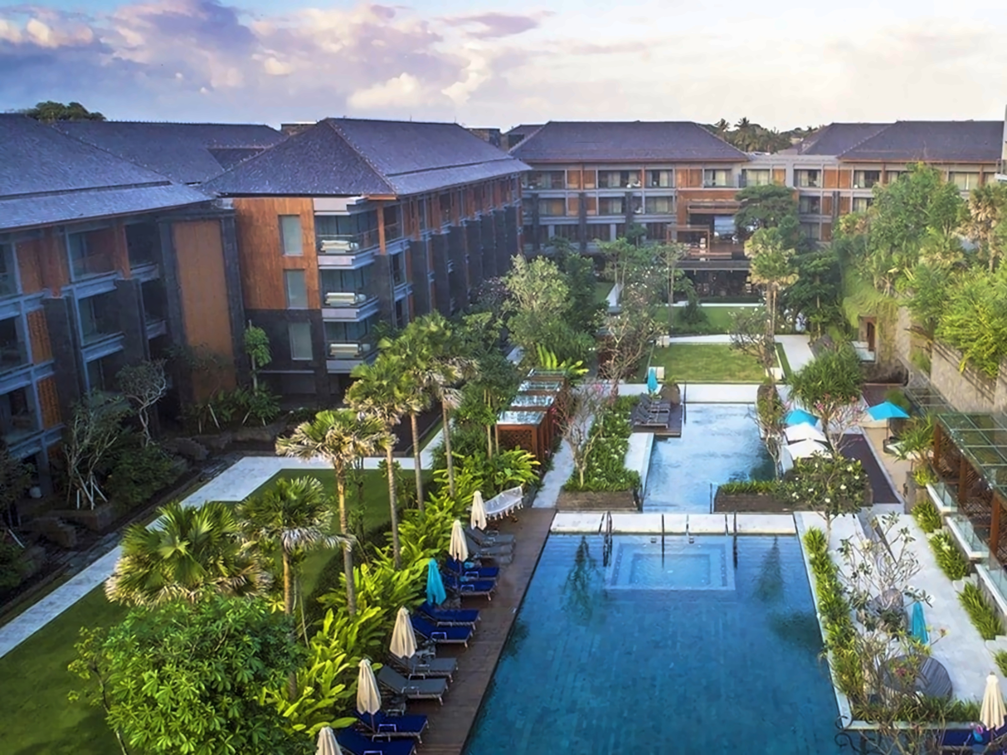 Indigo Seminyak Beach Семиньяк Индонезия (о. Бали) photo, price for the ...