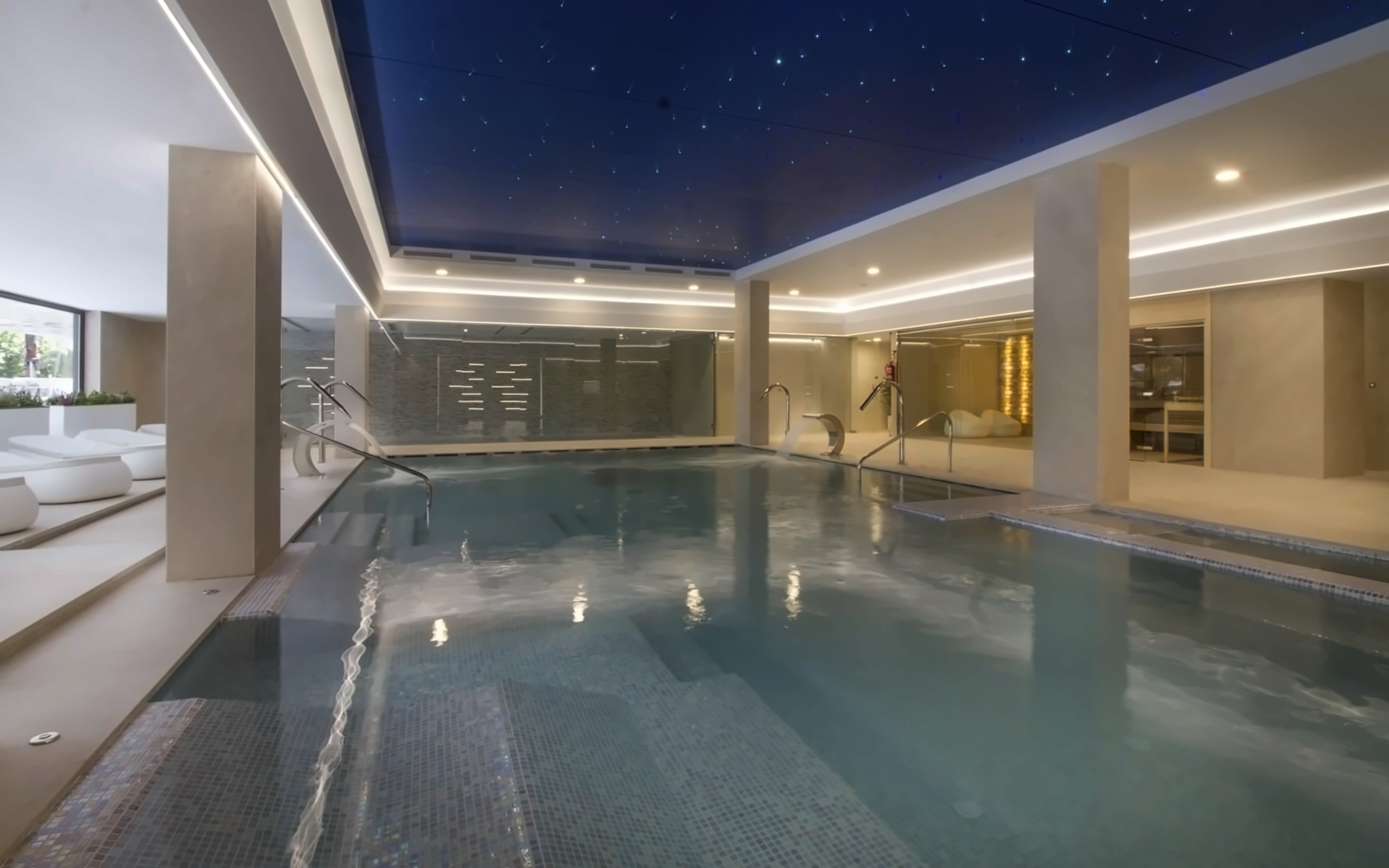 Suitopia Calpe Spain photo, price for the vacation from Join UP!