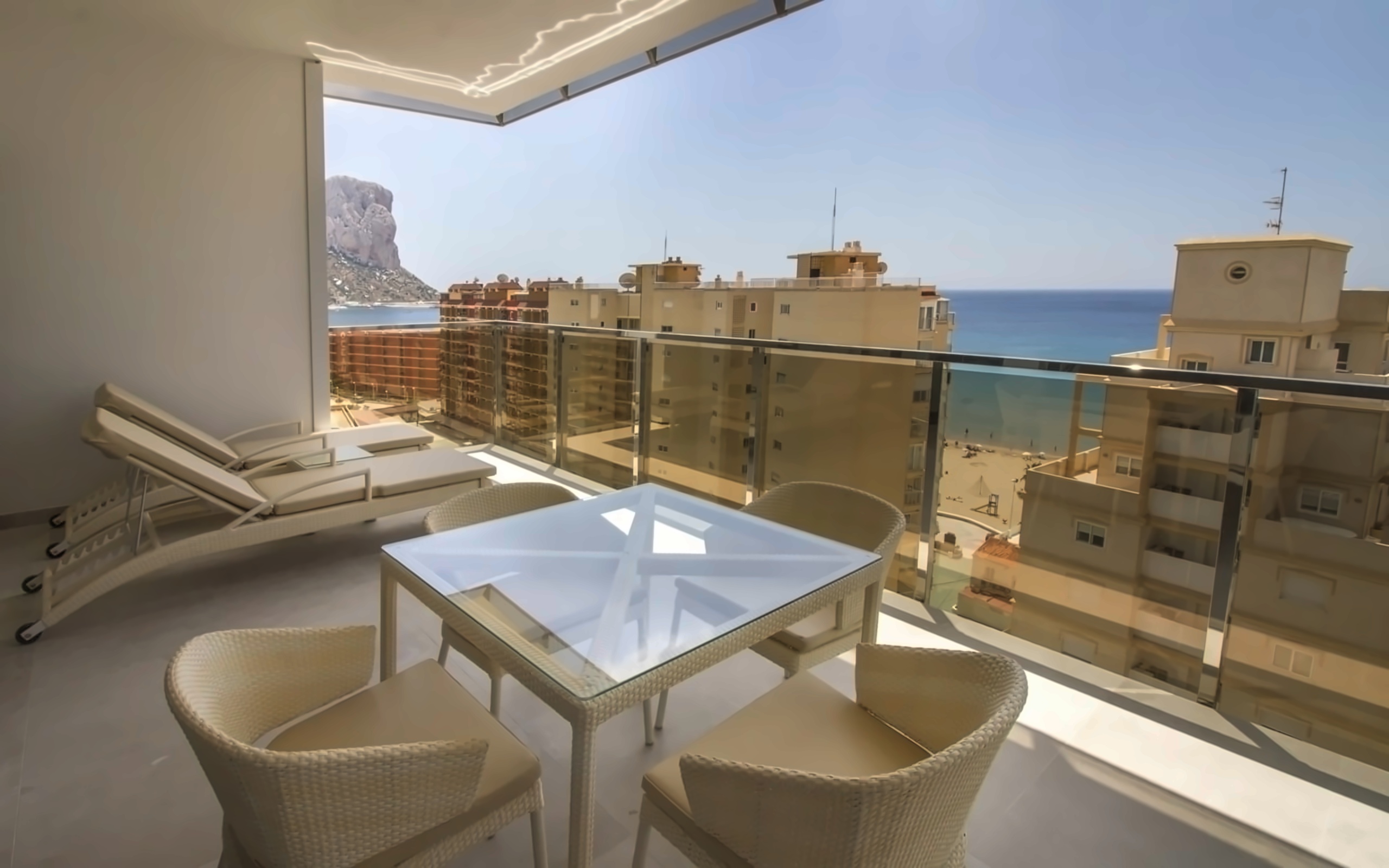 Suitopia Calpe Spain photo, price for the vacation from Join UP!